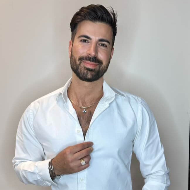 Meet The Team – Exsalonce